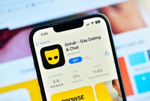 Grindr: Los orígenes de la app gay más reconocida - Gay Latin News